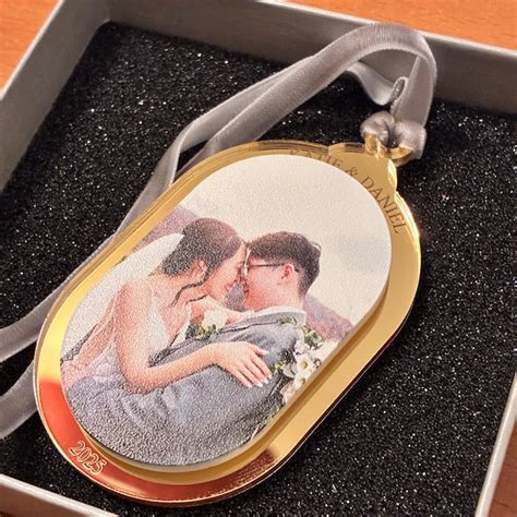 Double Panel Floating Acrylic Photo Framemake Your Memories Shine