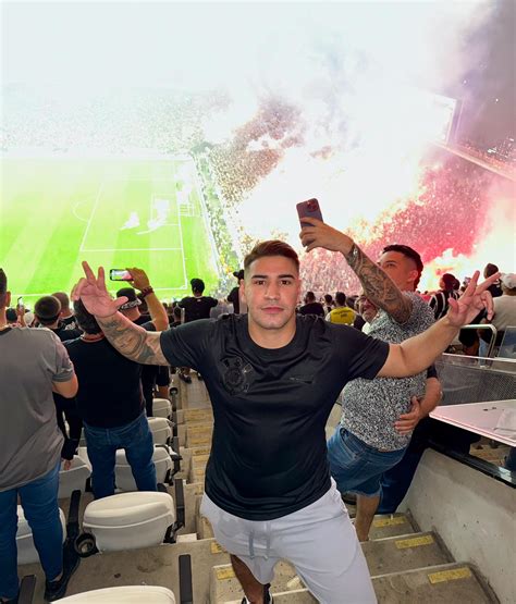 João 7d Seevend • Instagram Photos And Videos