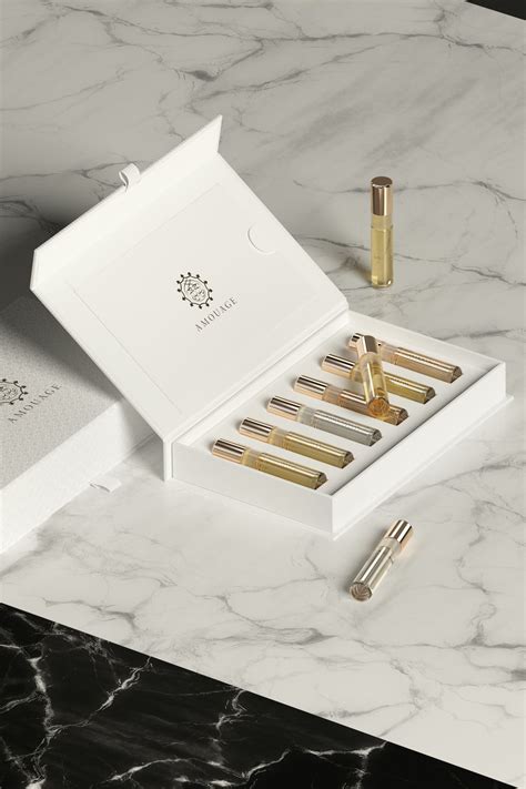 Amouage Womens Sample Set 6 X 2ml — World