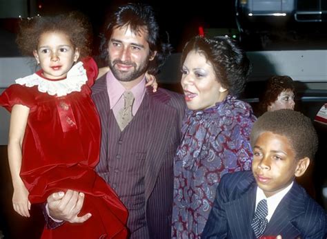 Marc Og Maya Rudolph Storq Minnie Riperton Maya And Marc Rudolph