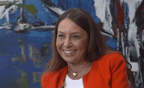 סוגרת מעגל אוולין הגואל חוזרת לסוף העולם שמאלה חדשות 13