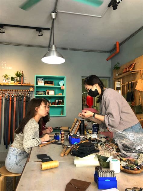 【台中皮革 Diy 推薦】體驗皮革手作的美好，6 間嚴選台中皮件課程工作室