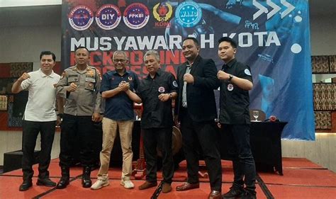 Setyo Hadi Gunawan Nahkodai Pengkot Kickboxing Kota Jogja Target Sapu Bersih Kejurda