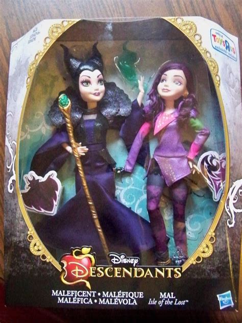 Nwt Disney Descendants Evie Red Box Crossbody Purse Bag Heart Crown Necklace