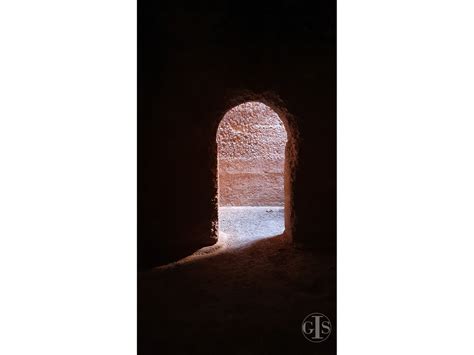 Inside An Old Roman Cistern By Mepamun On Deviantart