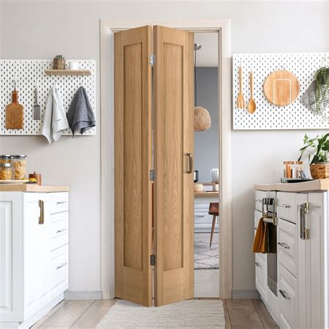 Internal Oak Unfinished Pattern 10 Bi Fold Door