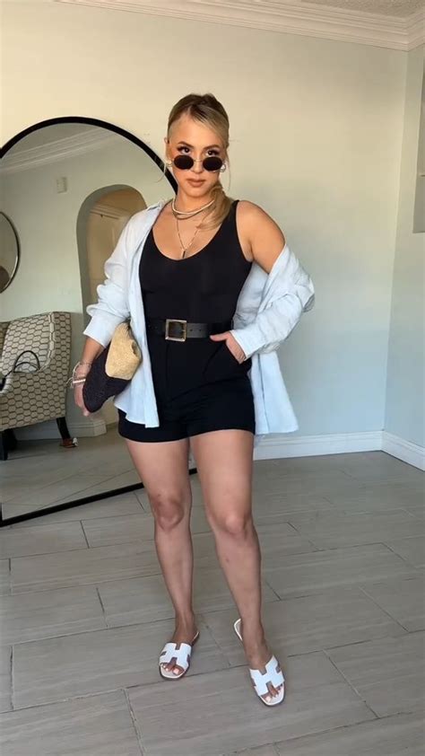 Black Outfit For Summer Summer Shorts Schwarze Shorts Outfit Outfit Outfit Ideen
