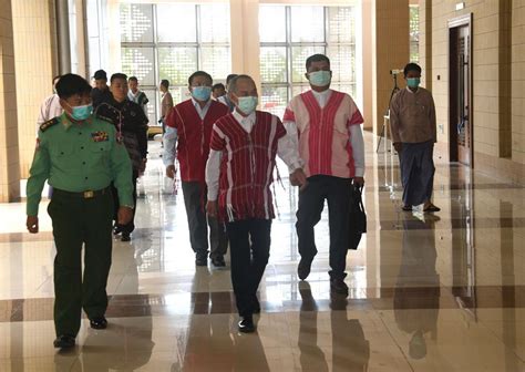 နိုင်ငံတော်၏ငြိမ်းချမ်းရေးဆွေးနွေးရေးအဖွဲ့နှင့် ဒီမိုကရေစီအကျိုးပြု ကရင