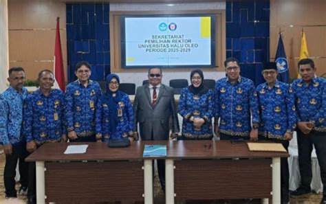 Prof Dr Ruslin Jadi Pendaftar Perdana Calon Rektor Uho Dinamika Sultra