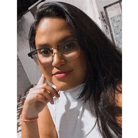 Letícia Anselmo Leleansellmo • Threads Say More