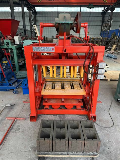 Semi Automatic Hand Press Solid Brick Making Machinery Machine To Make