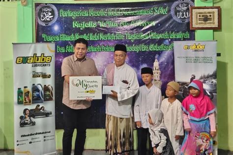 Evalube Salurkan Donasi Ke Panti Asuhan Dan Takjil Ke Mekanik Bengkel