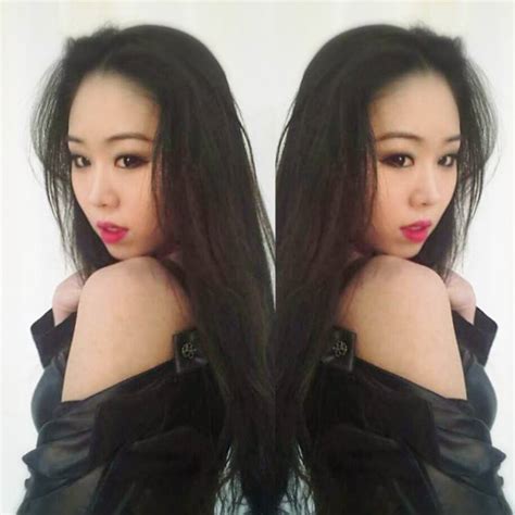 41 Foto Miu Dan Ari Waveya Sexy Abiss Terbaru Ga Liat Nyesel