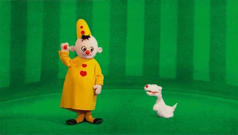 Bumba De Tumbi Bumbum En Pantoef Dans Moustique