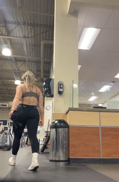 Perfect Gym Pawg Cheeked Up Ocbusted Spandex Leggings And Yoga