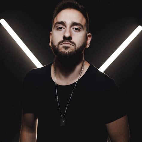 Rober Cruz Songs Events And Music Stats