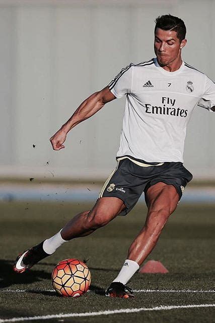 Cristiano Ronaldo Training In Madrid November 19 2015 Star Style Man