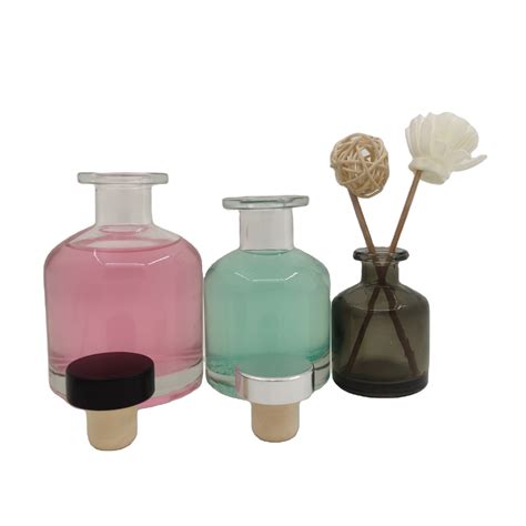 Free Samples Luxury 30ml 50ml 100ml Round Shape Glass Perfume Bottle