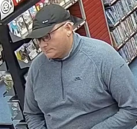 Fraudsters Swipe Thousands In Fake Building Work Scam Uk News In Pictures