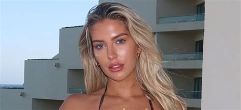Skyler Simpson In Tiny White Bikini Enjoys Sweet Summer Time