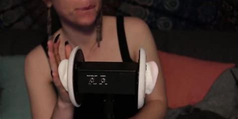Ear Eating Licking Sucking Asmr Whispering Tnaflix Com