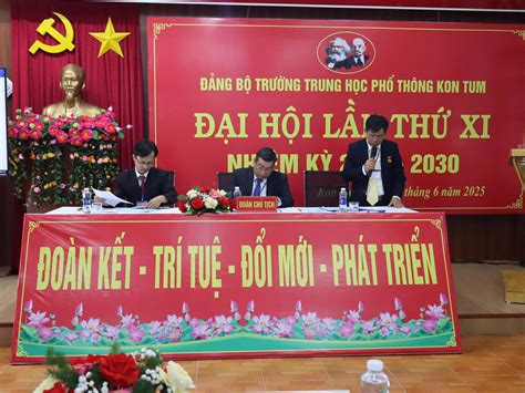 Trường THPT Kon Tum added a new photo. - Trường THPT Kon Tum