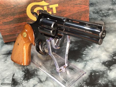 1977 Mfg Colt Python 4 Inch Boxed Excellent Condition