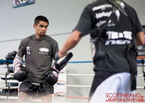 Pictures Romie Adanza Training For Fight With Tomonori Sato Muay