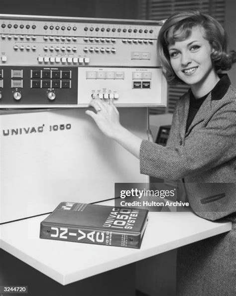 Univac Computer Photos And Premium High Res Pictures Getty Images