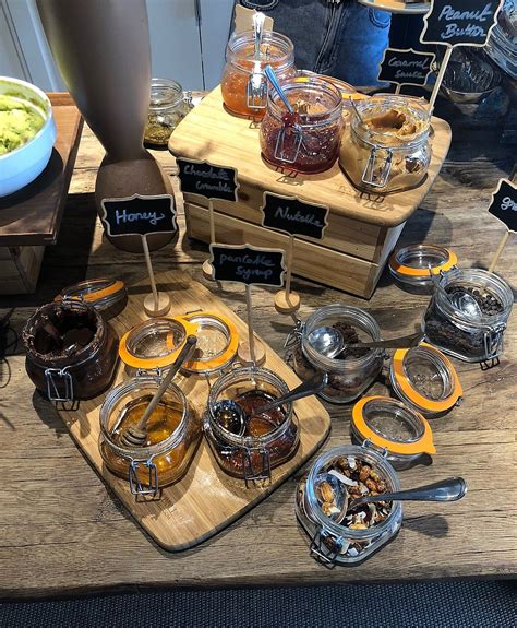 Circle Cafe Studio City Dubai Restaurant Happycow