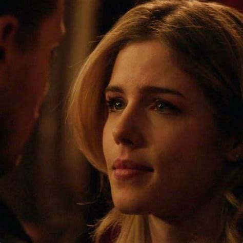 The Long Chaste Road To Wednesday Nights Big ‘olicity Moment On Arrow