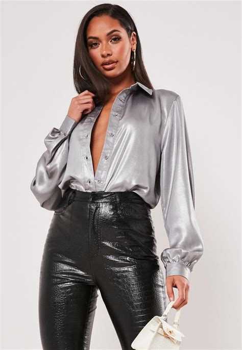 Down Blouse Moms