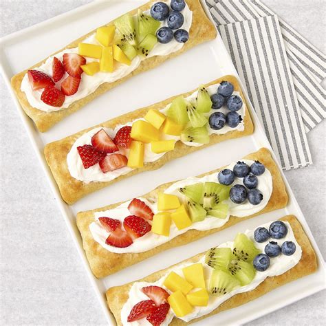 Pillsbury™ Frozen Mini Cinnis Caramel 72 Single Serve Pouches 2 33 Oz