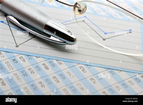Tabulation Of Statistical Data And Business Analysis In The Office