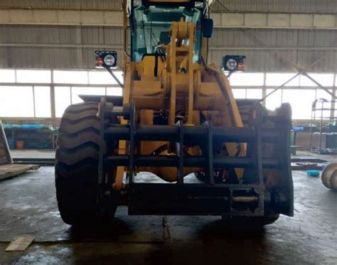 Wheel Loader Attachments