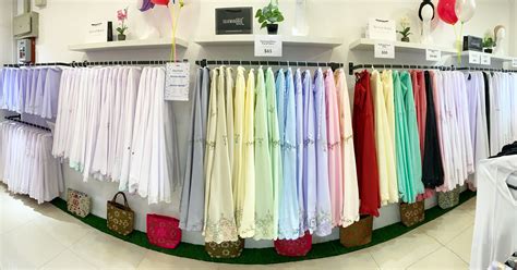 Teacher Mona Design Omg Look At The Cake 🤤 Love The Golden Touch