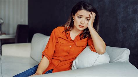 11 Everyday Struggles That Only Deep Thinkers Experience Yourtango