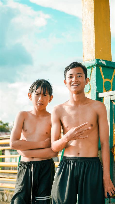 Shirtless Teens Photos Download The Best Free Shirtless Teens Stock