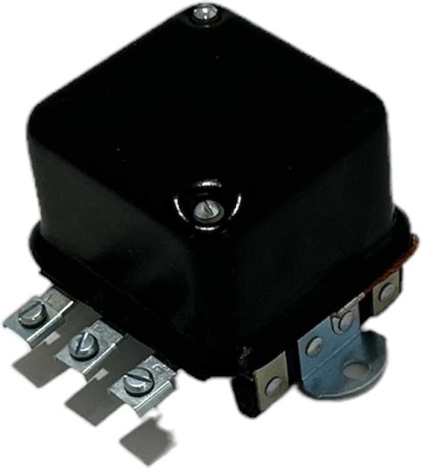 Delco Voltage Regulator 1118981 Tractor