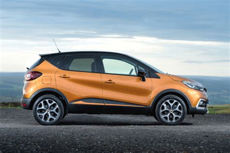 Renault Captur Compact Suv First Drive Girlracer Magazine