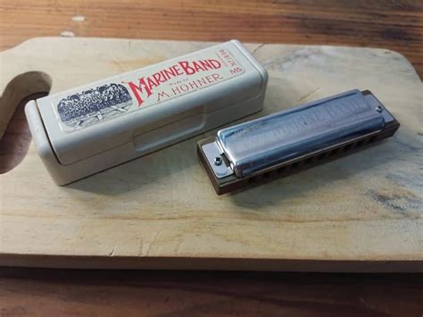 Diatonic Vs Chromatic Harmonica Basic Features Pros And Cons