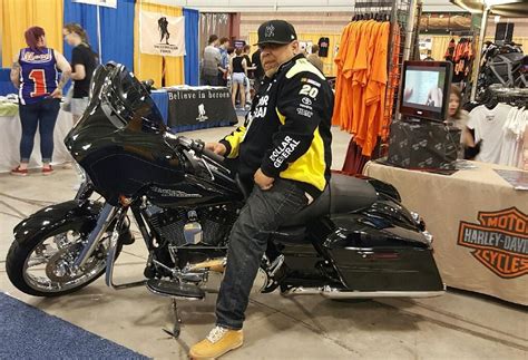 Pictures Of Diezel Ramos