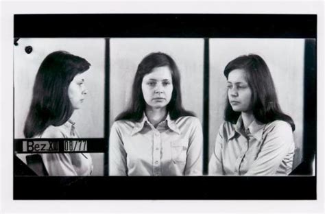 Eva Maria Neumann Babelio