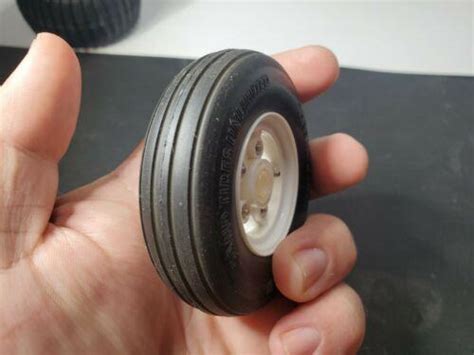 Tamiya Grasshopper Front And Rear Tires W Assembled Wheels 3941010209