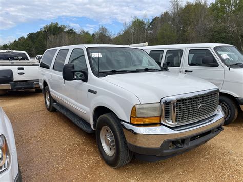 2000 Ford Excursion Suv J M Wood Auction Company Inc