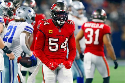 Lavonte David Set To Join Elite Company In Week 2