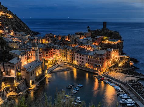 Cinque Terre Vernazza Italy