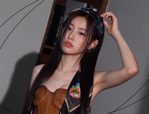 Ex Izone Hyewon Sexy Pics Megamix Rioizonehotties