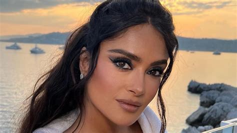Salma Hayek Looks Like A ‘mermaid Fans Say As Ageless Star Floats In