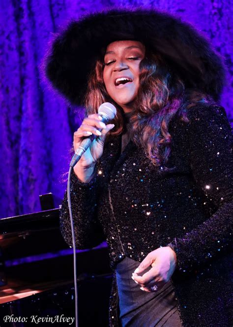 Photos Vocalist Wendy Moten Returns To Birdland For Her Annual Concert
